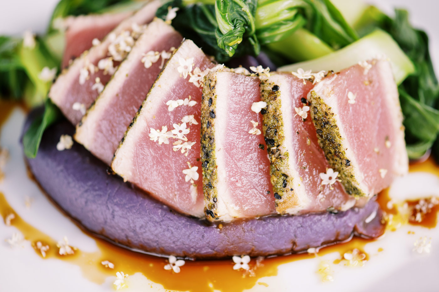 Oceanfront Dining on Kauaʻi